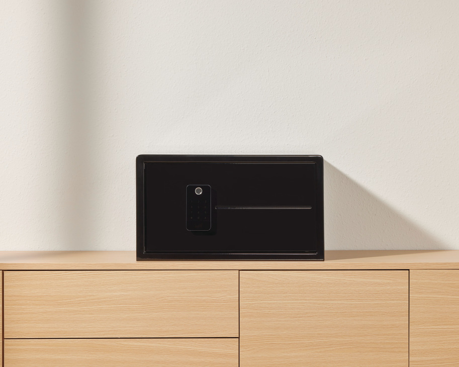 Hafele 836.00.352 MyCube Touch Safe Instructions | thebuilderssupply.com