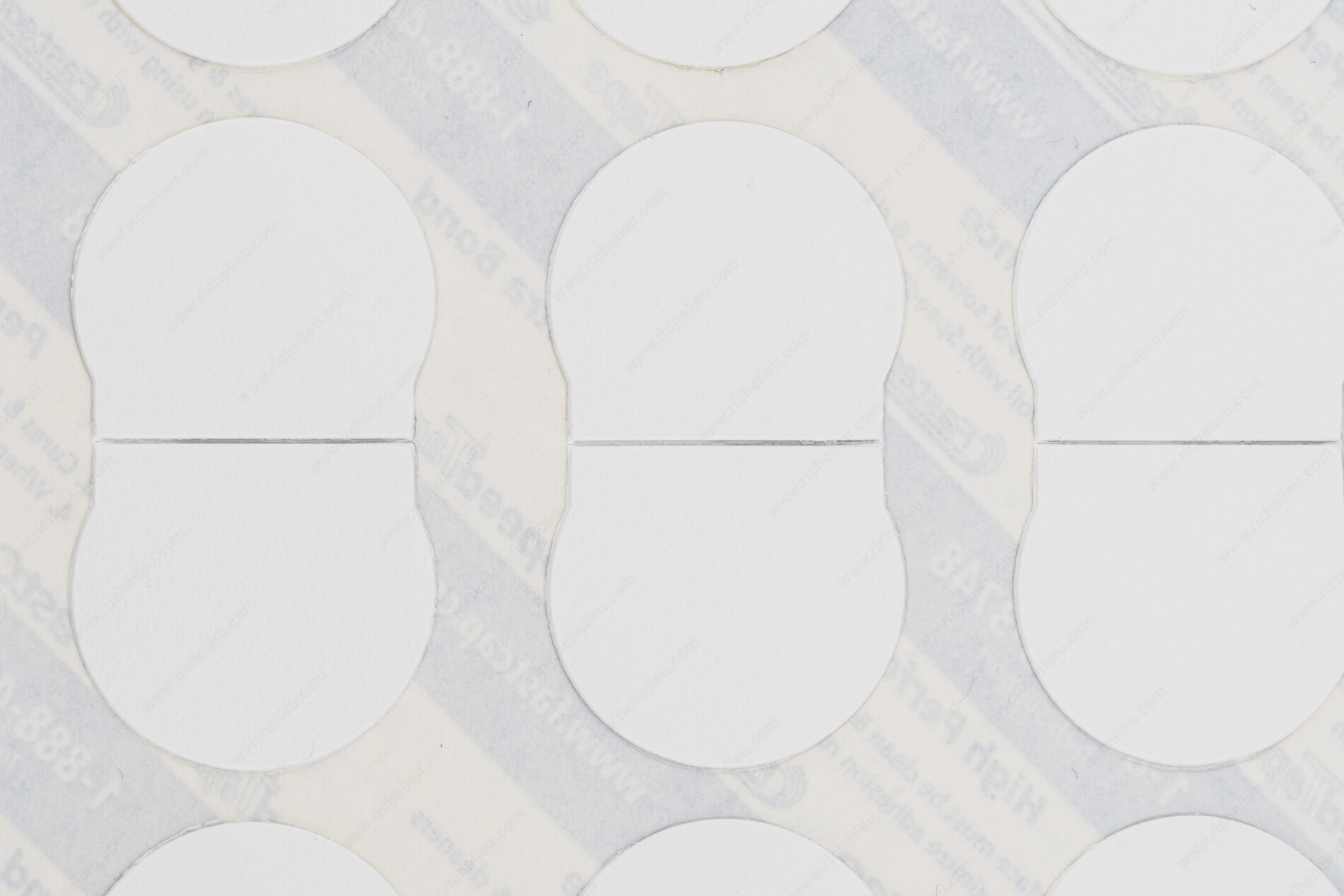 Richelieu BP916480WH Rafix 1 PVC Cover Cap | thebuilderssupply.com